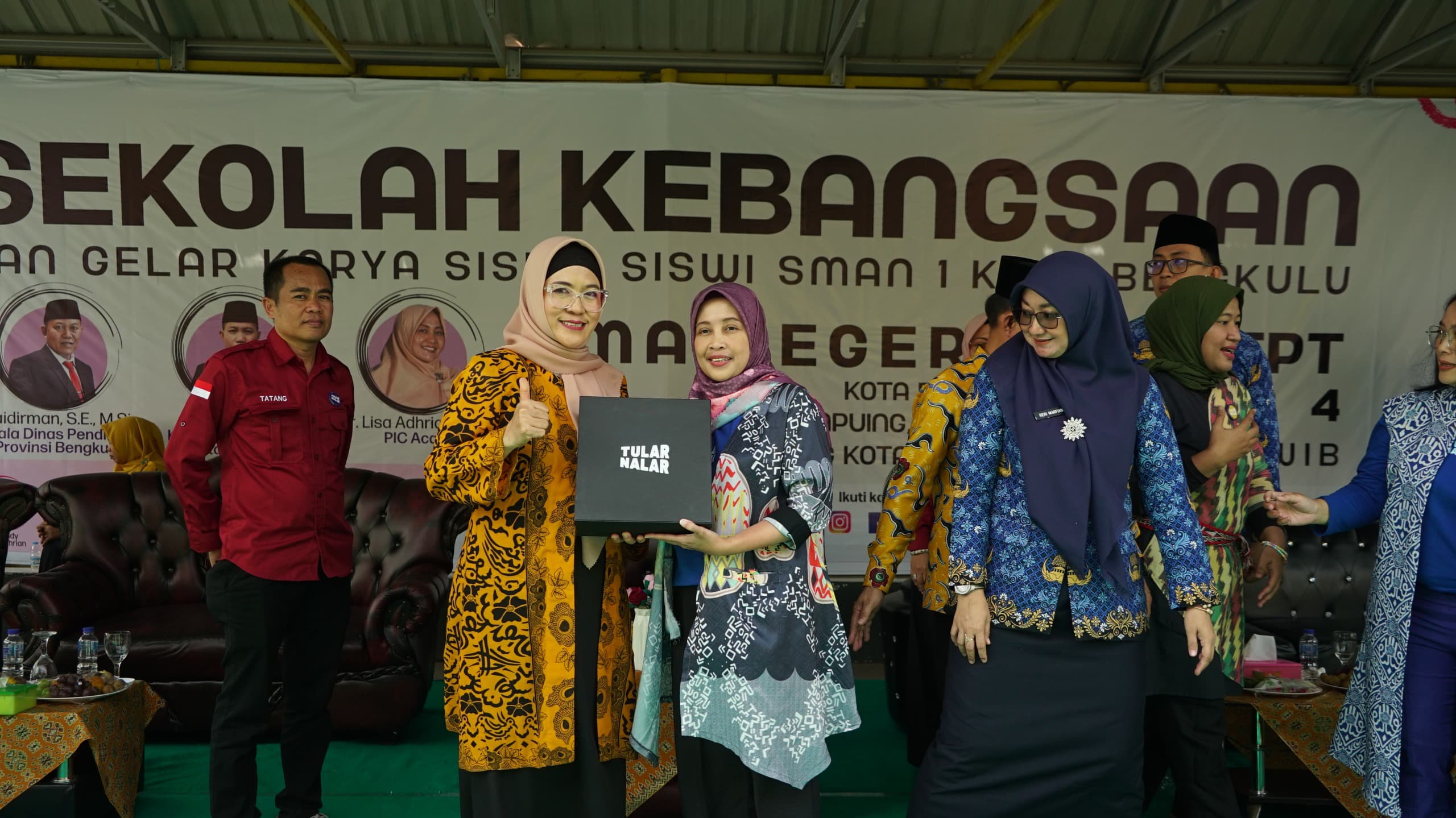 Derta Rohidin Membuka Tular Nalar Sekolah Kebangsaan, Cerdas Di Era ...